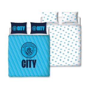 character world official manchester city fc double duvet cover set, crestcol design | blue reversible 2 sided football bedding cover official merchandise including matching pillow cases