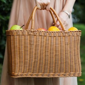 Cabilock 1pc Woven Basket Storage Bins with Lids Round Laundry Basket Tote with Wheels Wicker Baskets for Storage Woven Magazine Basket Tote Bags Boy Summer Convenience Bag Plastic Shopping