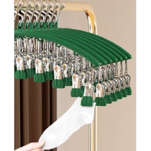 YIKANGHENG Clothes Hanger with Clips, Stainless Steel Green Organzer Hanger With 6 Clips, Used for Hanging Socks, Small Clothes, Hats, Towels and Gloves (6 Clips, Green)