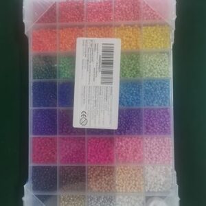 Funtopia 39 Colors 3mm Seed Beads, 9600pcs Small Beads for Jewelry Making, Tiny Craft Beads for Bracelet Making