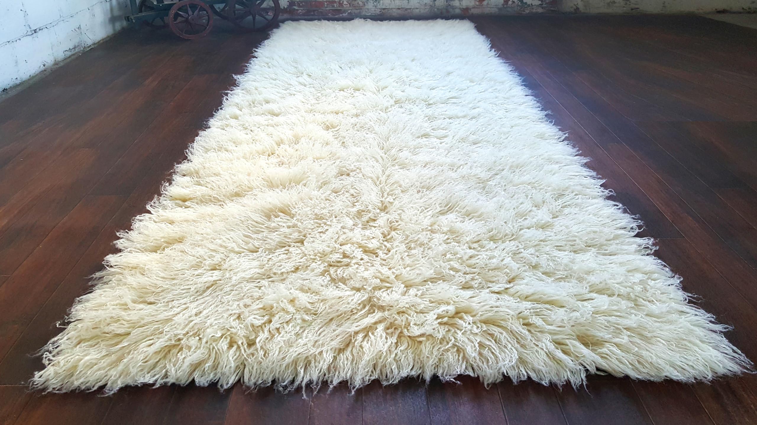 Stylish Super Thick Flokati Rugs. Long 3.5” Organic Wool Pile. Shaggy Natural Wool Area Rug. (3' x 5')