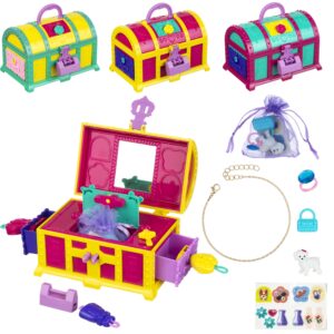 expressions surprise treasure chest - 1 key & lock plastic treasure chest w/assorted fun prizes for kids, mini treasure chest & treasure box toys for classroom