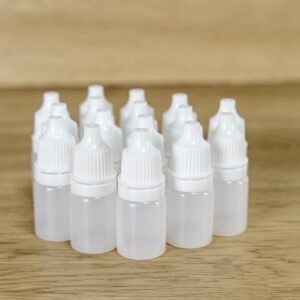 Jarvials Squeezable Dropper Bottles 20pcs 5ml Empty Plastic Squeezable Eye Liquid Dropper with Screw Cap