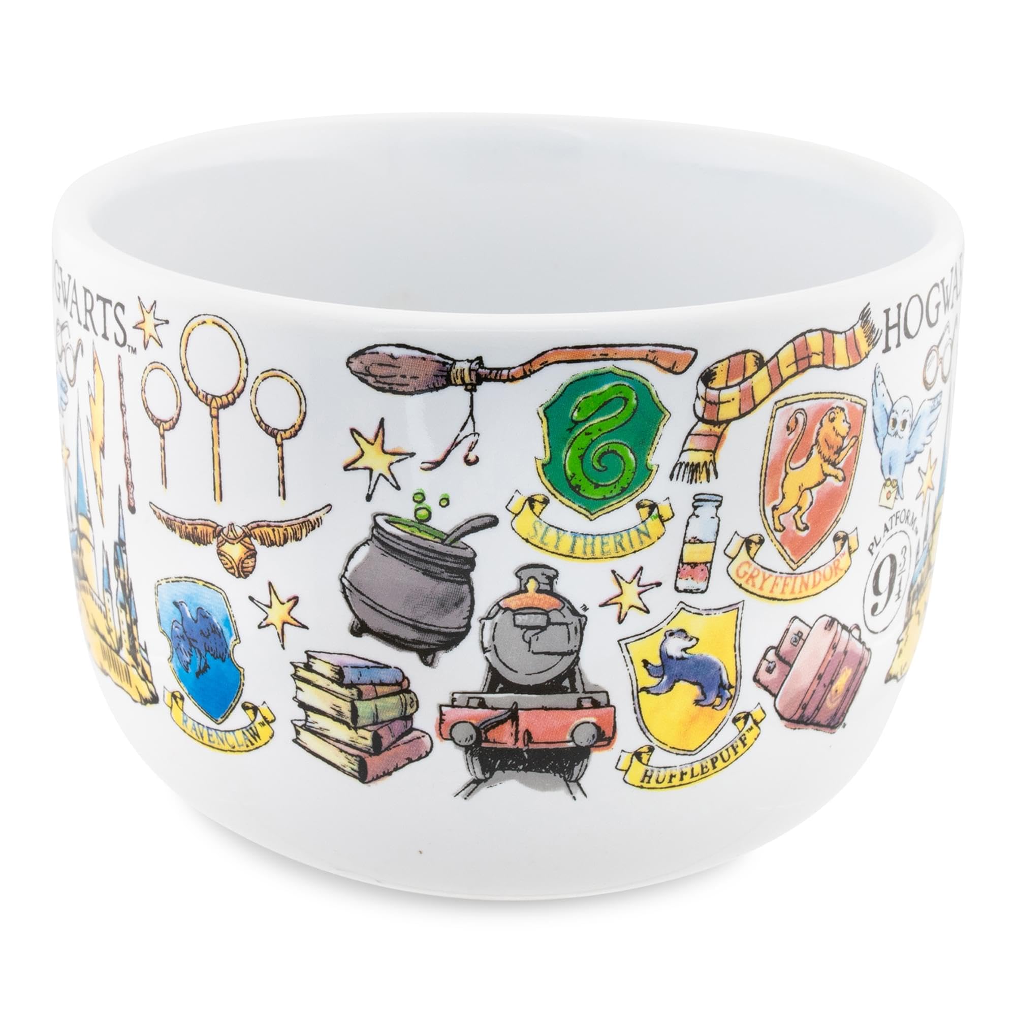 Silver Buffalo Harry Potter Hogwarts Destination Ceramic Soup Mug Bowl With Vented Lid and Handle For Ice Cream, Cereal, Beverages | Holds 24 Ounces