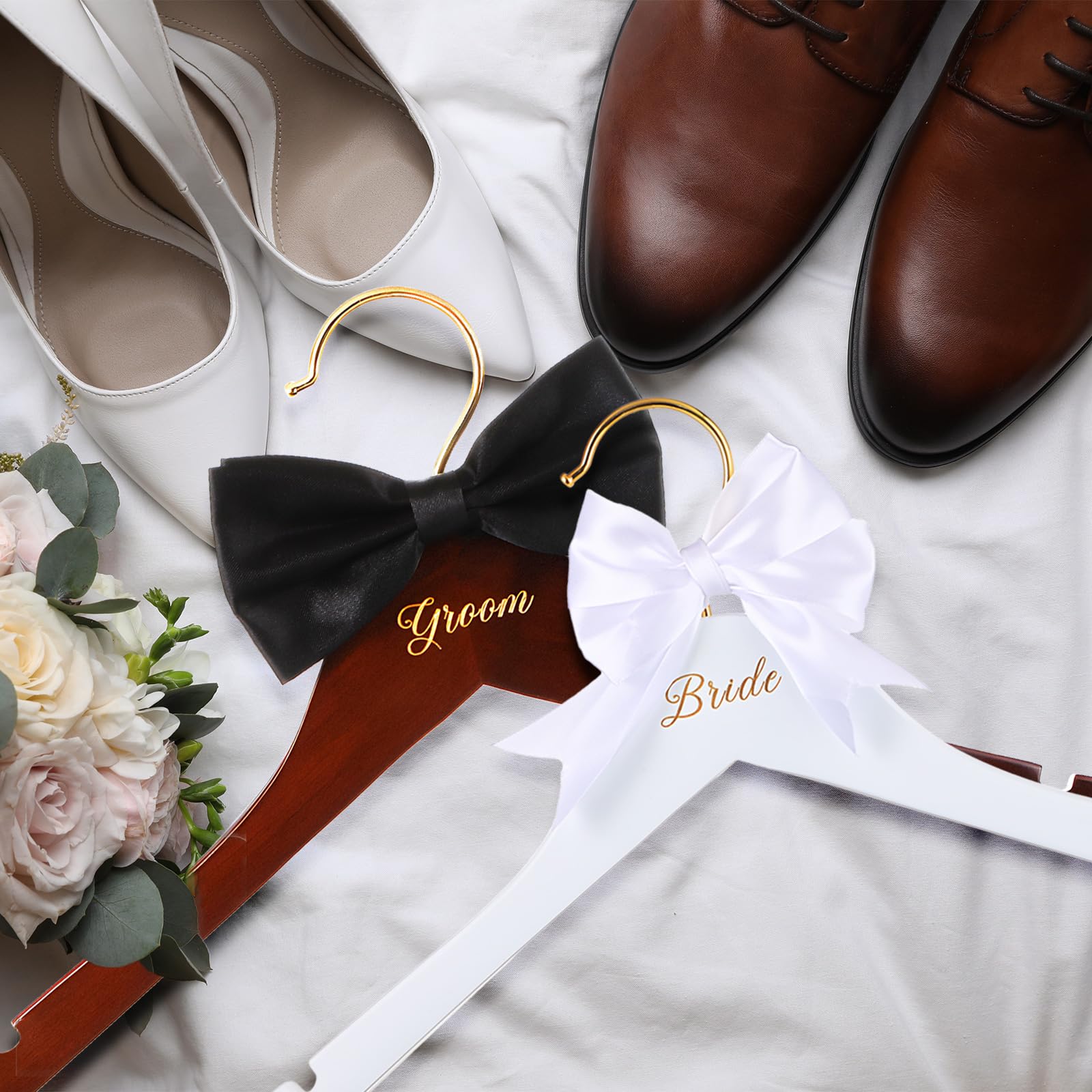 Beeveer 2 Pcs Bride Hanger Bride and Groom Wedding Dress Hanger Set Brown Wooden Wedding Hanger with Bow Tie for Tuxedo Suit Bridal Hanger with Bow Wedding Gift Bridal Party Shower(Simple)