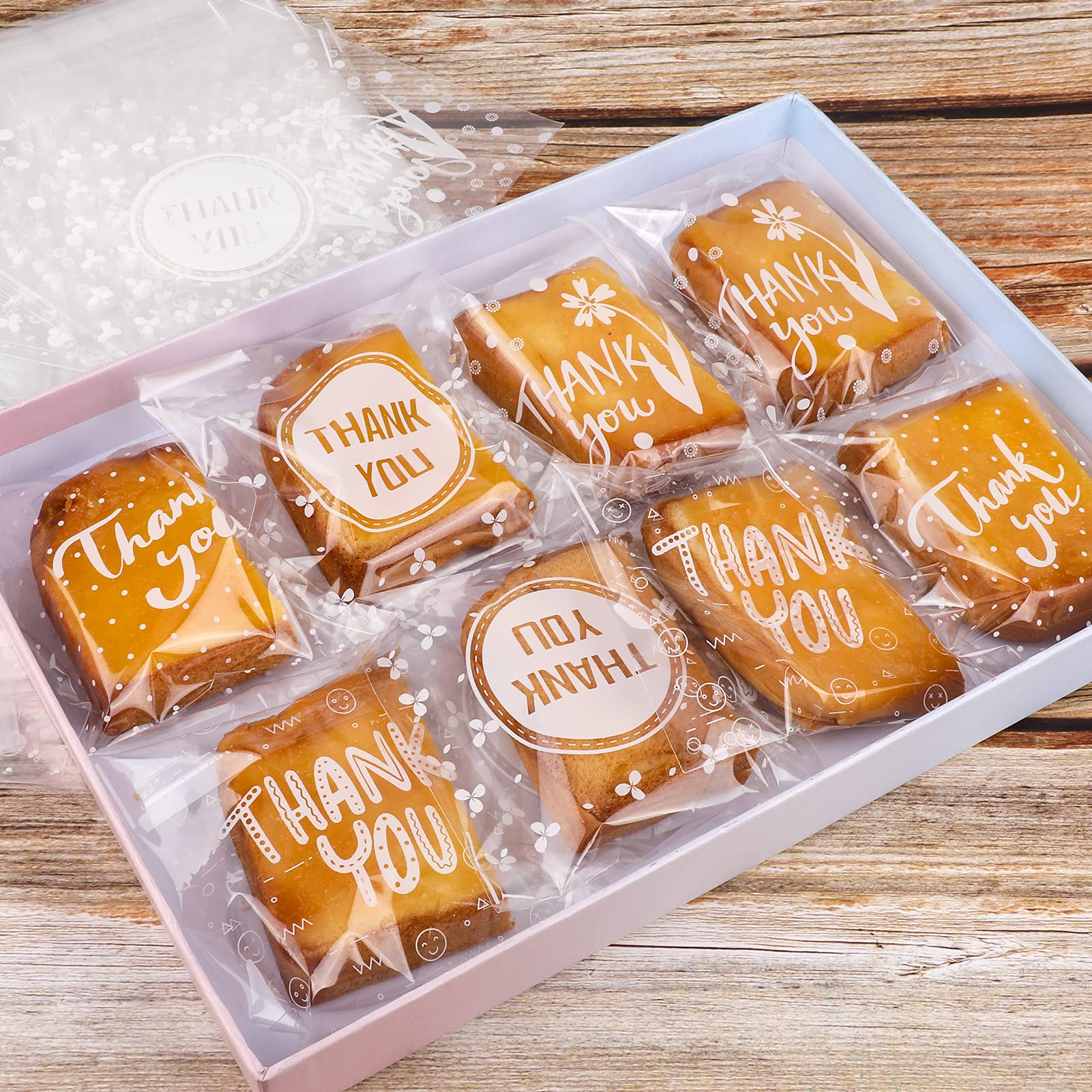 Konsait 100Count Thank You Cookie Candy Treat Bags Self-adhesive Sweets Biscuit Dessert Bags Plastic Bags Packaging Thank You Cellophane Gift Goody Bags for Bithday Party Favors 5.9×7inch