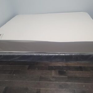 Queen Size Bed FamilydiscountFurniture - Mattress and Base