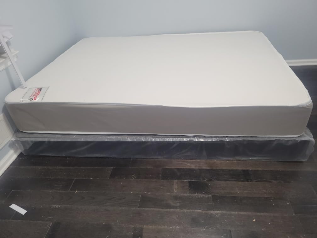 Queen Size Bed FamilydiscountFurniture - Mattress and Base