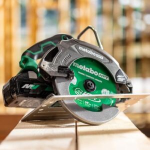 Metabo HPT 36V MultiVolt™ Circular Saw, 7-1/4-Inch, Torque Boost Technology, Tool Body Only, Optional AC Adapter Available, C3607DBQ4