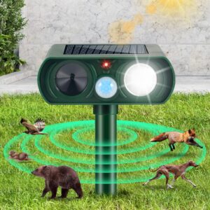 jahy2tech solar ultrasonic animal repellent outdoor,deer repellent devices with motion sensor & flashing light,cat squirrel raccoon skunk rabbit repellent outdoor animal repeller deterrent (1), green