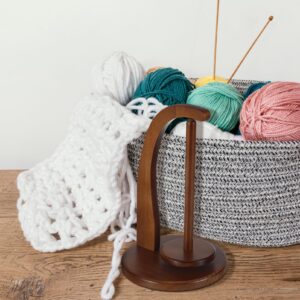 COHEALI Yarn Holder for Knitting and Crocheting: Wooden Yarn Spinner, Crochet Yarn Holder Spinner Dispenser for Knitting Lovers, Crocheters, Knitters