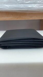 upholstery dust cover & black cambric 1.40 oz = 40g, 36" wide (3 yards)