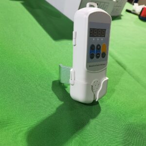 ZHUOSHANG Veterinary IV Fluid Warmer with Temperature Control, Display in Fahrenheit or Celius and Increment in 0.1ml per Hour