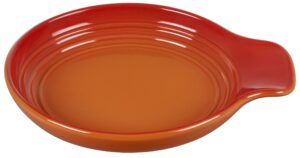 le creuset signature stoneware spoon rest, 6 inches, flame