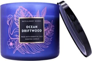 bath & body works, white barn 3-wick candle w/essential oils - 14.5 oz - 2022 spring scents! (ocean driftwood)