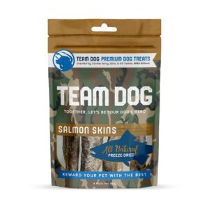 team dog wild alaskan salmon skin treats for dogs | gluten free, grain free single ingredient dog treat | freeze dried dog treats rich in omega 3 | promotes healthy skin & coat | 4 dog chews per bag