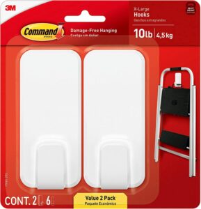 command 10 lb xl heavyweight wall hook, 2 hooks and 6 command strips, damage free hanging wall hook with adhesive strips, heavy duty single wall hook for hanging christmas decorations