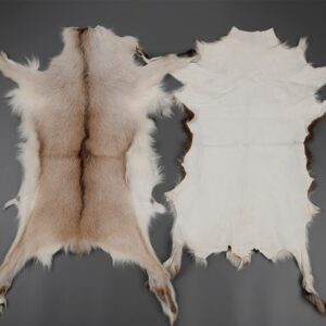 natural tanned antelope fur pelts real goat hides sheepskin leather fur rugs handbag scarf clothing accessories (light brown, length: 15.7-26 in, width: 11.8-21.6 in),1 pcs