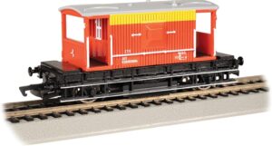 bachmann trains - british brake van track cleaning car - signal & telegraph #kdb955094 with international style hook & loop couplers - ho scale (74901)