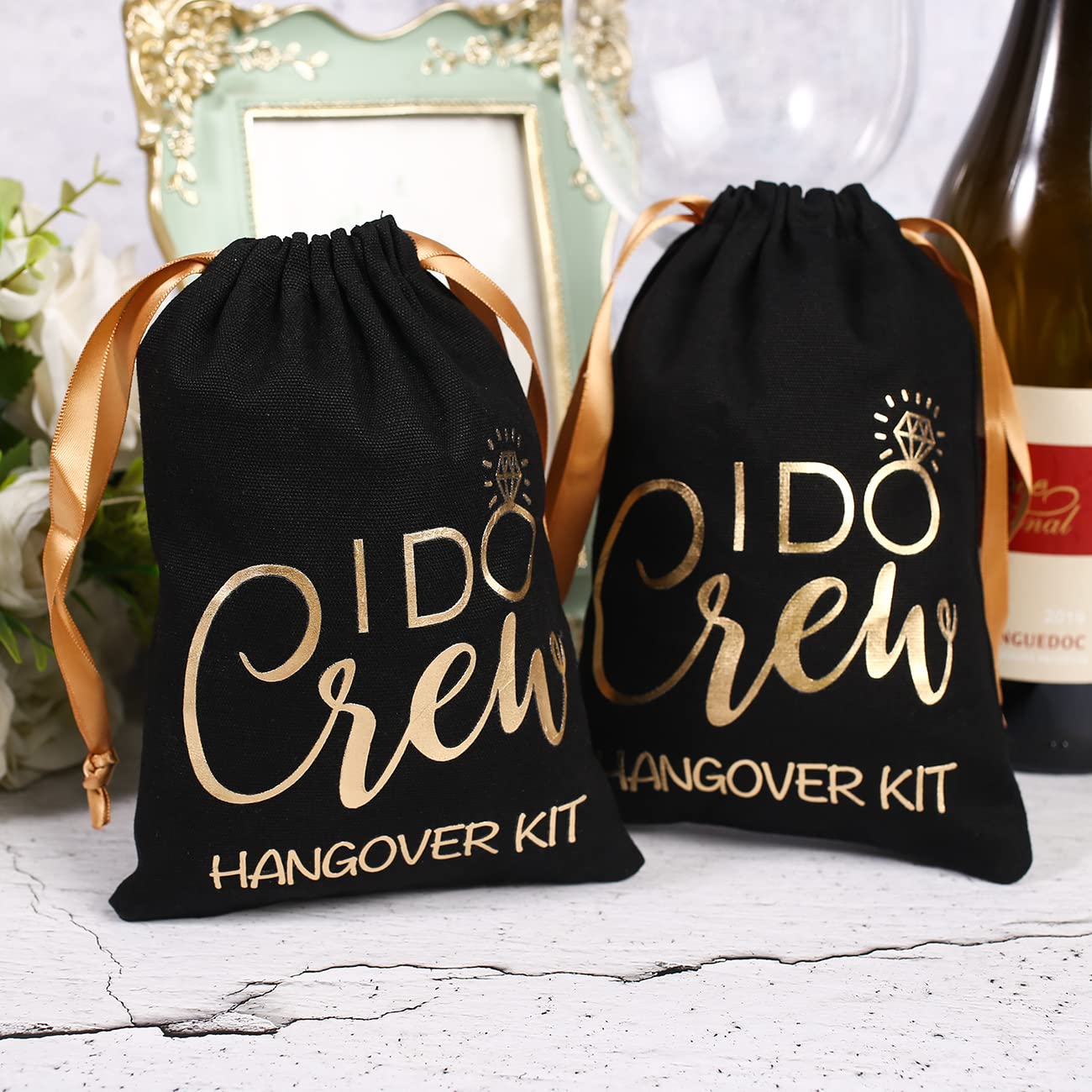 Cytdkve Gold Foil Bachelorette Party Favor Bag Hangover Kit Bag, Wedding Bridal Party Favor Bags for Bridesmaid Gifts Engagement Gifts (10 Pieces, Black, 5 x 7 Inch)