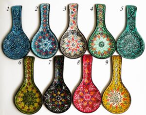 multi-colored ceramic spoon rest, kitchen porcelain spoon holder, large size cooking utensil rest for counter stove top for spoons, ladles, tong, kitchen accessories, hand painted (turquoise)