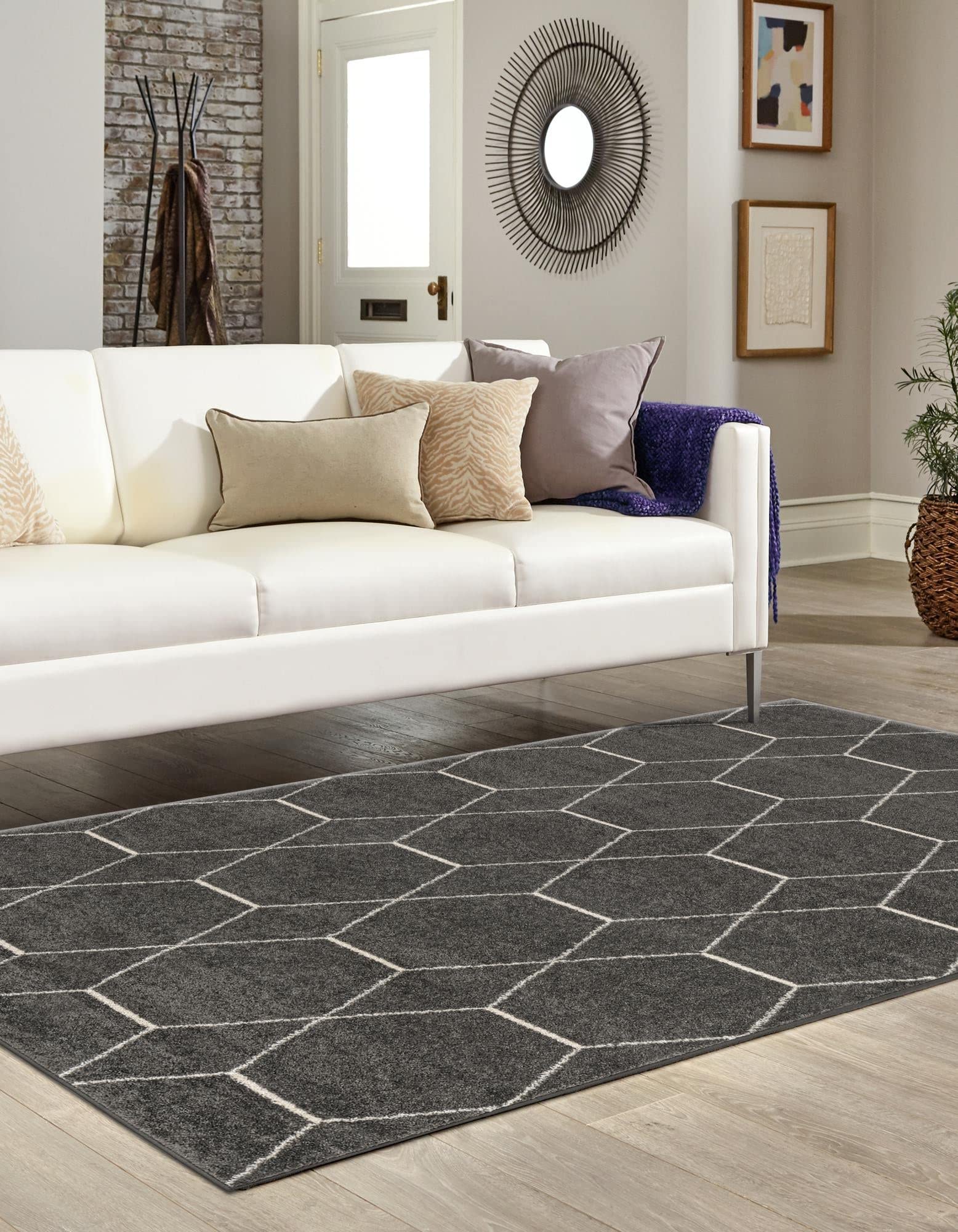 Rugs.com Lattice Frieze Collection Rug – 4' x 6' Dark Gray Medium Rug Perfect for Living Rooms, Large Dining Rooms, Open Floorplans