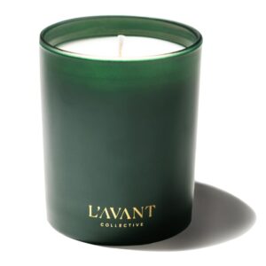 l'avant collective green candle | winter fir scented | non-toxic & paraffin free | notes of cedar, fir, balsam, sandalwood | 40 hours of burn time | long lasting | home decor aromatherapy gifts 8oz