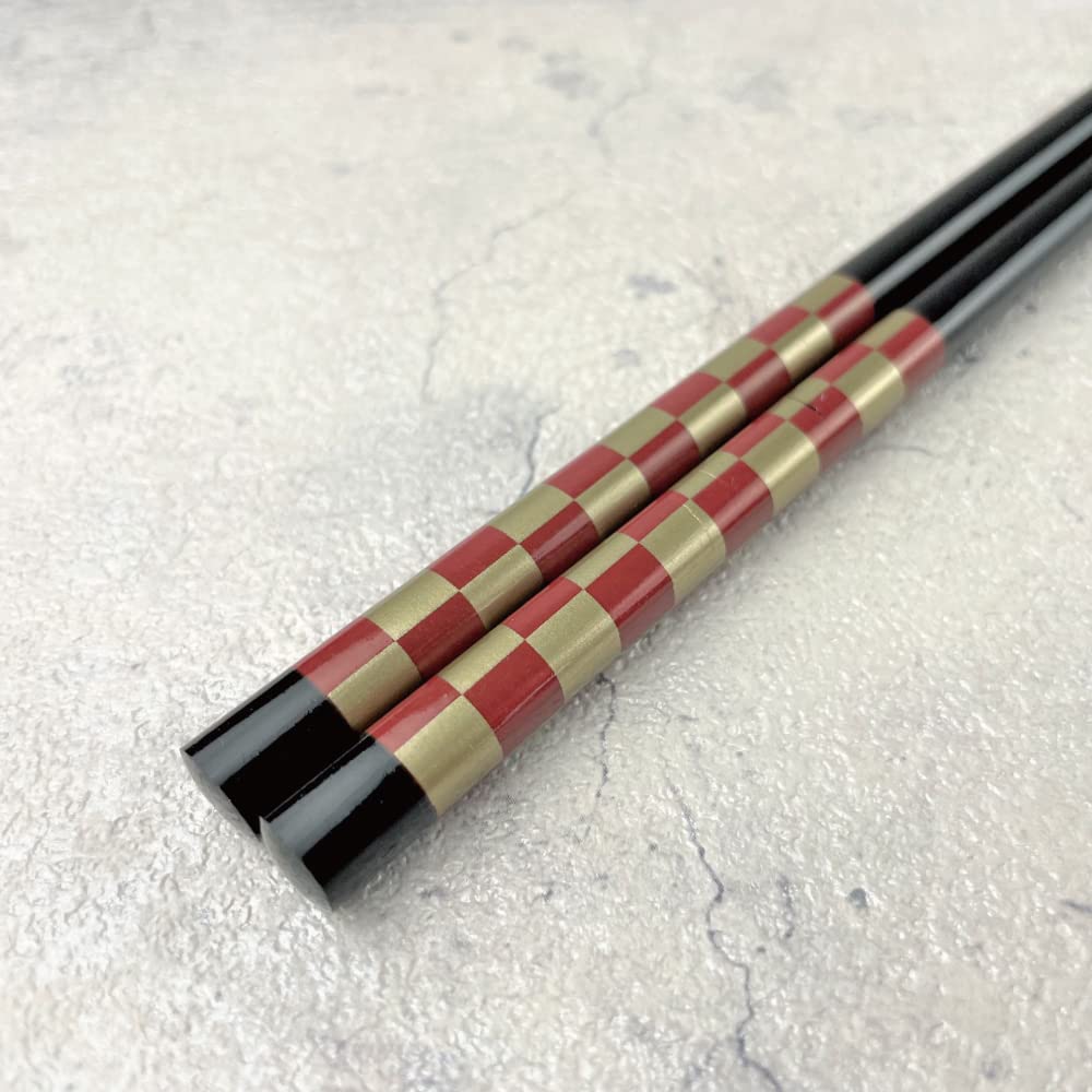 Premium Japanese Chopsticks Reusable [ Made in Japan ] Traditional Lacquer Art Wooden Chopsticks (Black(YM003))