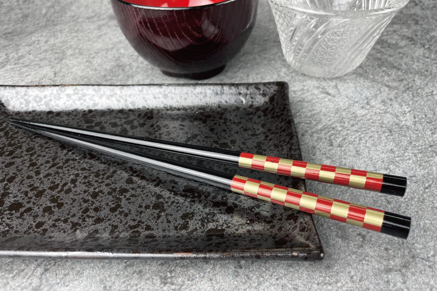 Premium Japanese Chopsticks Reusable [ Made in Japan ] Traditional Lacquer Art Wooden Chopsticks (Black(YM003))