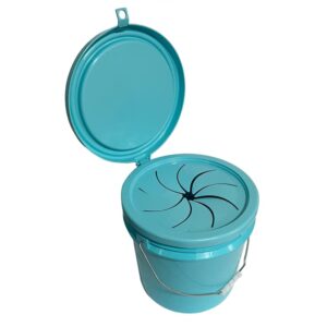 trash can, garbage can with lid, cover and 3.5 gallon bucket. keeps out insect, fly, animals, and reduces odor, smell. convenient to put in kitchen, office, room, and outdoor. durable plastic design.