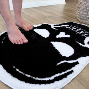 WITTIZA Skull Bath Mat - Skull Rug Gothic Decor - Skulls Halloween Bathroom Mats - Black Goth Home Decor for Bedroom Kitchen Room - Horror Witchy Rugs Bathmat Spooky Gift