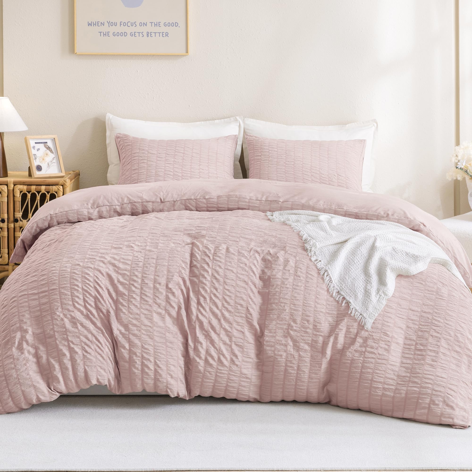 Litanika Pink Full Size Comforter Sets for Girls, 3 Pieces Cute Blush Women Lightweight Seersucker Bedding Set & Collections, Soft Bed Set as Gifts (79x90In Comforter & 2 Pillowcases)