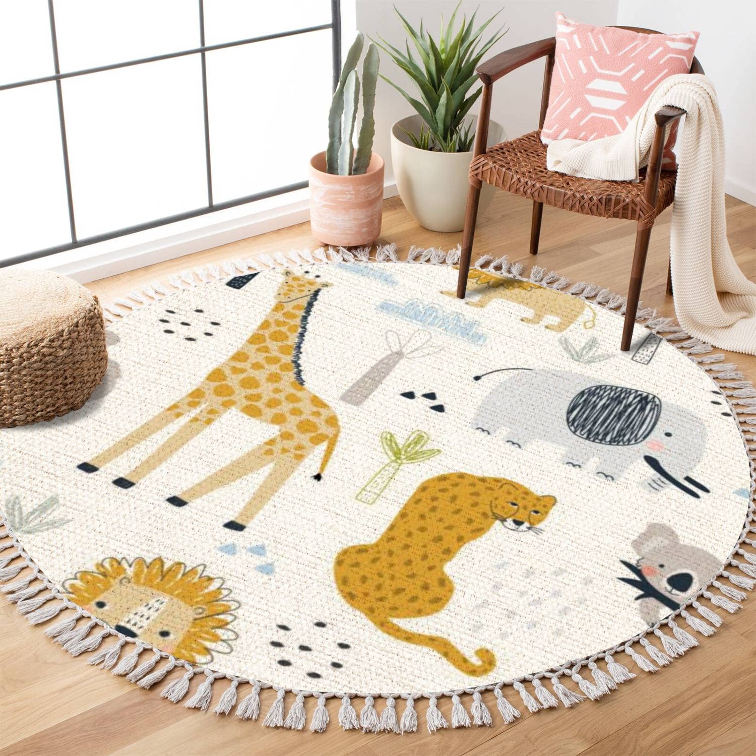 Round Boho Area Rug Cute Animals Lion cub Leopard Giraffe Elephant Koala White Carpet with Tassels Washable Hallway Floor Mat Runner Rugs for Bedroom Bathroom Playroom Nursery Decor 4 ft