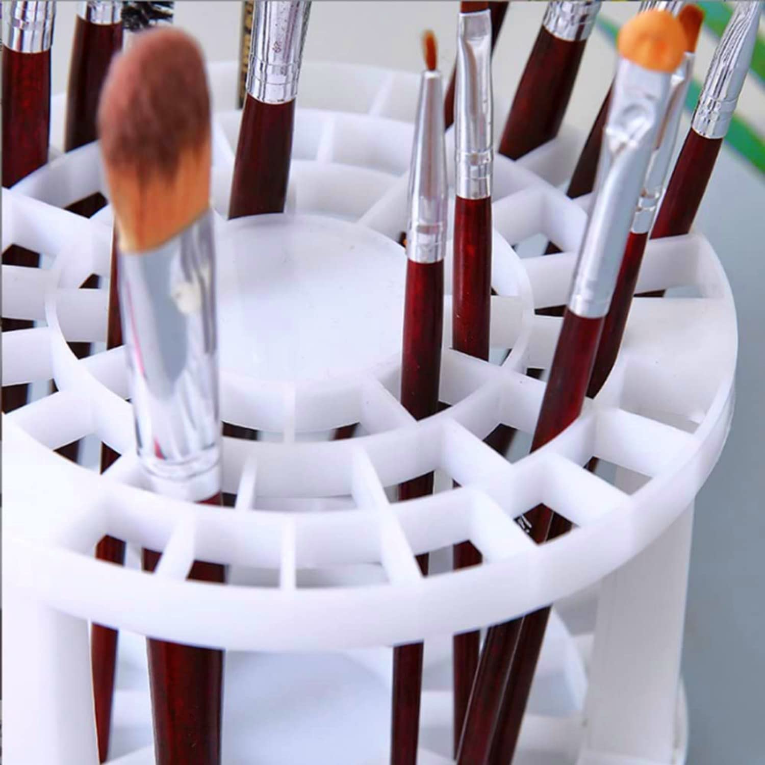 wekunro Plastic Artist Round 50 Hole Paint Brush Holder and Organizer Rack Holds, Acrylic Craft Paint and Make Up Brush Holder Storage Organizer, Miniature Paint Rack & Marker Holder (White 1PCS)