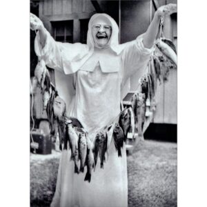 avanti press smiling nun holding string of fish black and white photo funny/humorous america collection birthday card