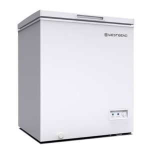 west bend wb0700cfmw chest freezer with adjustable temperature control, free-standing with single flip-up lid, manual defrost with drain perfect for homes, garages, basements, 7-cu.ft, white