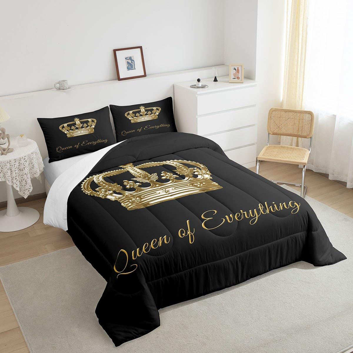 jejeloiu Queen Pattern Bedding Set Kids Crown Printed Comforter Set Modern Comforter for Women Men Room Decor Abstract Art Gold Black Duvet Set Queen Size with 2 Pillow Case