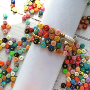 Amaney 1000pcs 4x7mm Round Letter Beads Colorful Acrylic with Gold Letter Alphabet for Jewelry Making