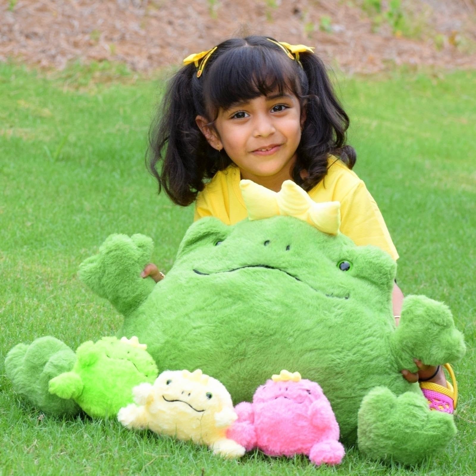 MorisMos Big Frog Stuffed Animal, Large Frog Plush Toy with Babies Inside, Giant Mommy Stuffed Frog Pillow with Baby Frogs Set, Gifts for Kids, Boys, Decorations on Christmas, Birthday, 17in