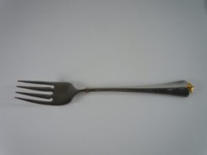 oneida golden juilliard salad fork