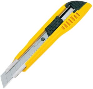 tajima lc-500 auto lock utility knife with three 3/4" - 8 point endura blades