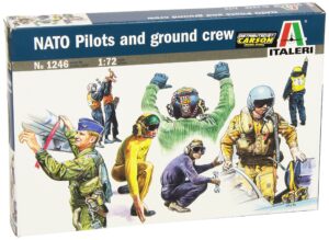 italeri 1: 72 - nato pilots & ground crew