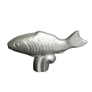 staub fish lid knob, cast iron