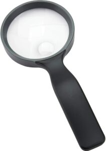 carson handheld 2x power magnifier with 4.5x spot lens (js-36)