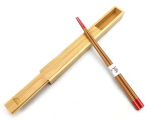 japanbargain 2214, bamboo portable chopsticks with case reusable travel chopsticks japanese style chopsticks, red tips