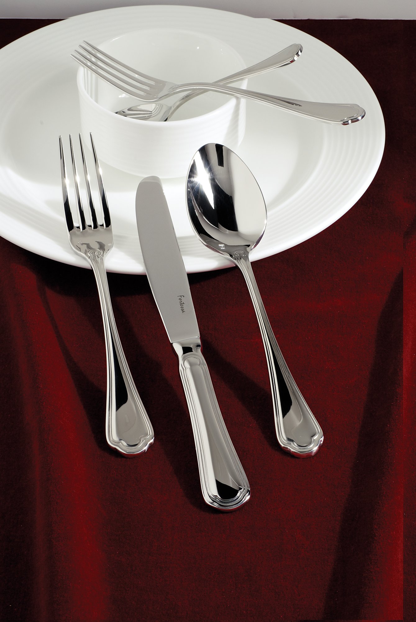 Fortessa Medici 18/10 Stainless Steel Flatware, 5 Piece Place Setting, Service for 1