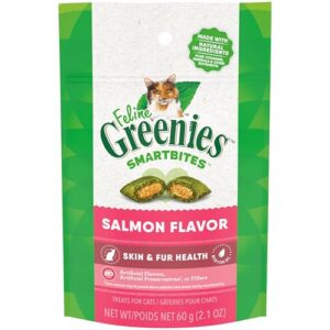 greenies feline smartbites skin & fur crunchy and soft natural cat treats, salmon flavor, 2.1 oz. pack