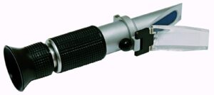 reed instruments r9500 brix refractometer with automatic temperature compensation, 0 to 32 percent brix range