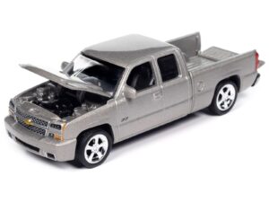 2006 chevy silverado ss extended cab truck silver 1/64 diecast model car by autoworld awsp163-a