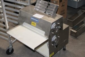 somerset cdr-2000 20" double pass dough sheeter | 3/4 hp